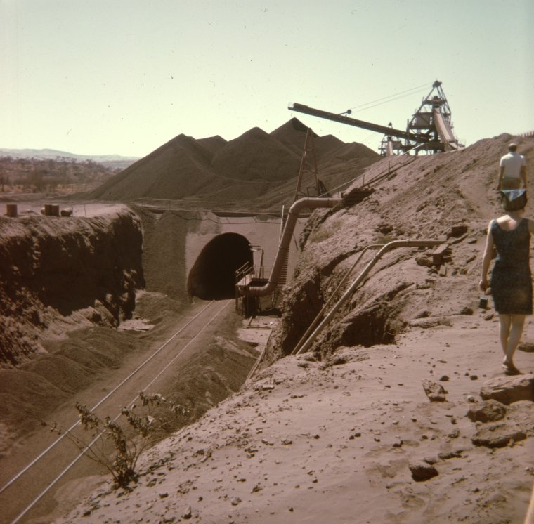 Tom Price, Wittenoom, Dampier and Millstream, 1967 - JPG 130.3 KB