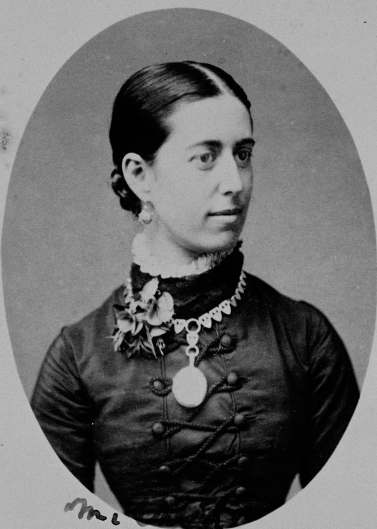 Maria Shenton later Mrs Charles Crowther - JPG 66.5 KB