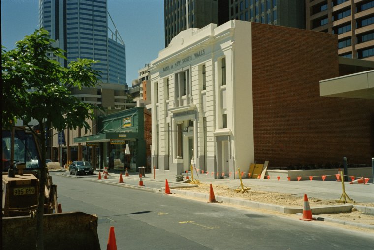 Former Bank of New South Wales building, 899-901 Hay Street and ...