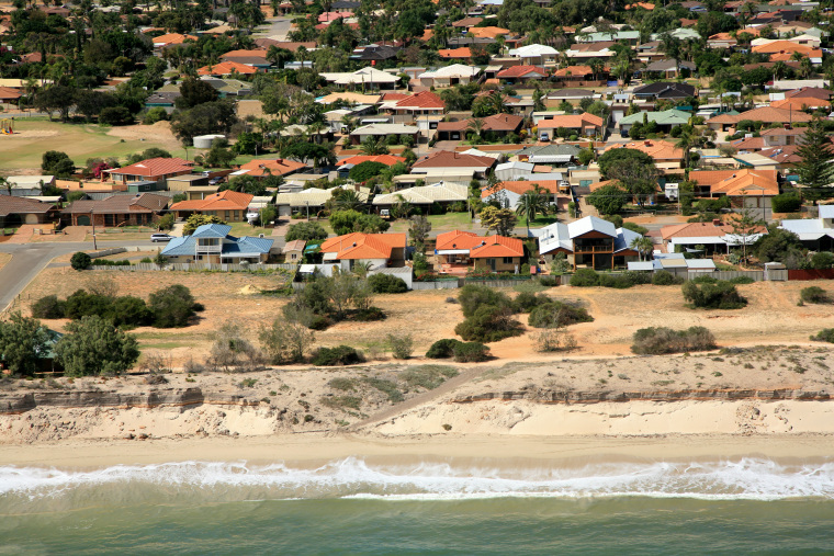 Aerial photographs of Sunset Beach, Geraldton, part two - State Library ...
