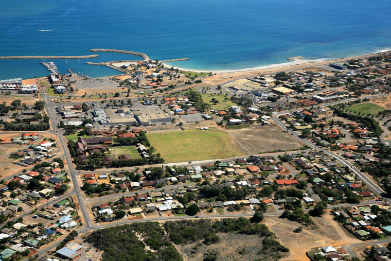 Aerial photographs of Geraldton, part one - JPG 277.4 KB