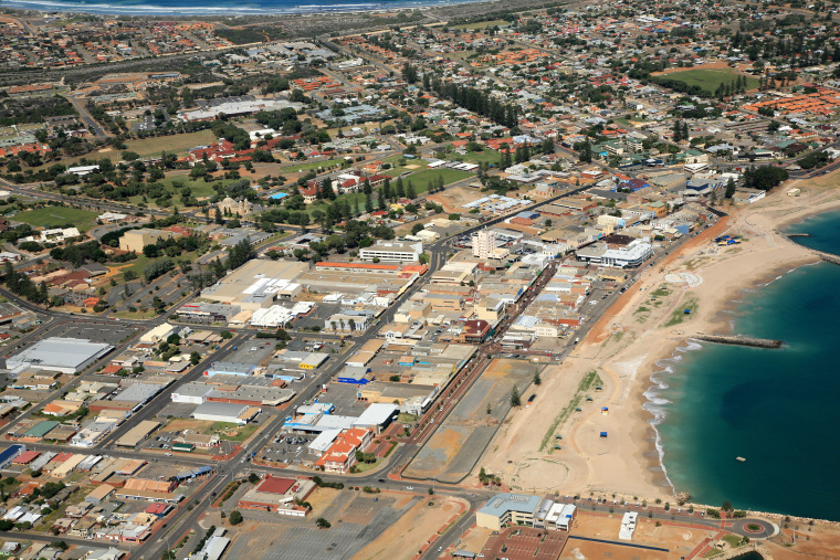 Aerial photographs of Geraldton, part one - JPG 301.9 KB