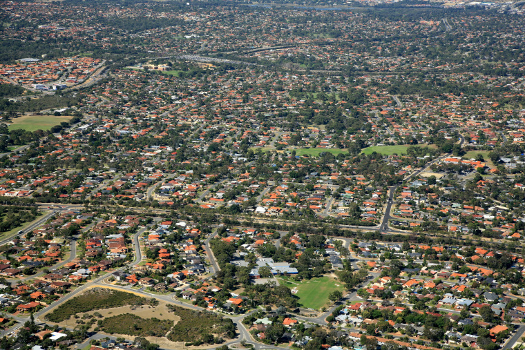 Aerial photographs of Duncraig - JPG 370.5 KB