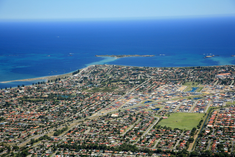 Aerial photographs of Rockingham, part two - JPG 250.4 KB