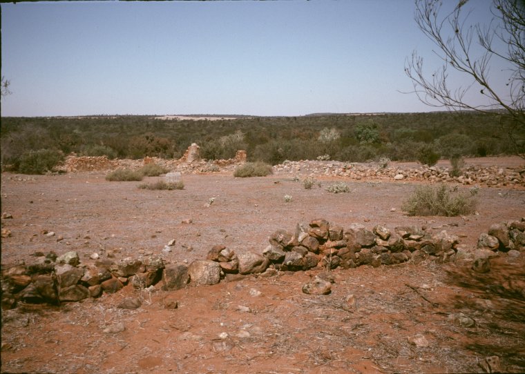 Geraldine Mine, Ajana, Western Australia - JPG 95.7 KB