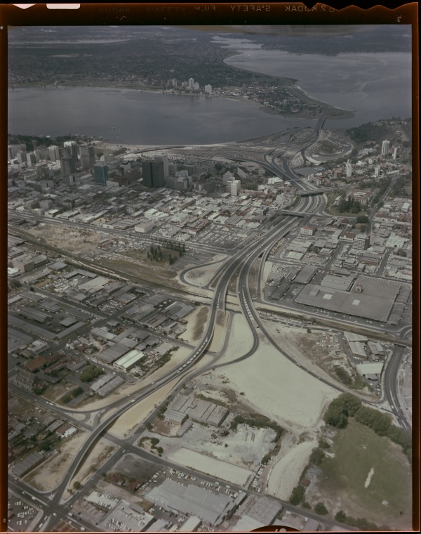 Aerial photographs of the Mitchell Freeway south to the Narrows Bridge ...