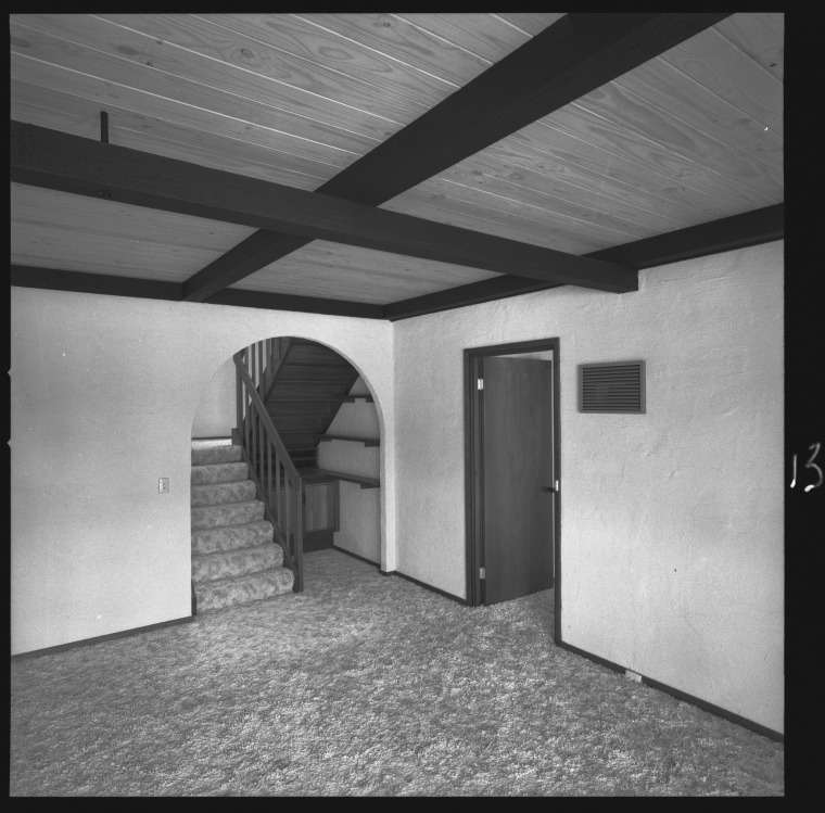 House built by Pat Begley Builders Pty Ltd at Carine Glades, July 1972 ...