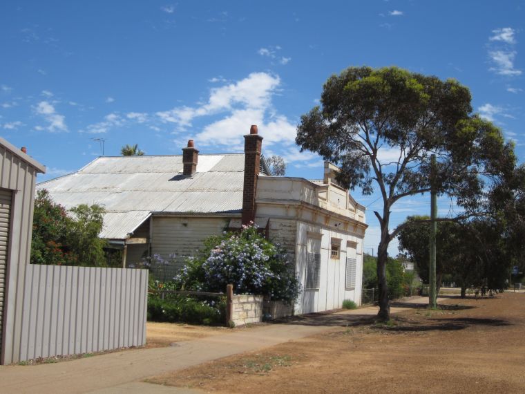 Goldfields-Esperance region. - JPG 75.2 KB