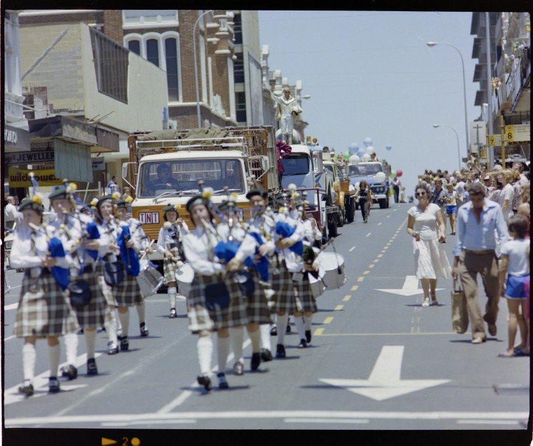The Monte Carlo International Circus Spectacular parade down Barrack ...
