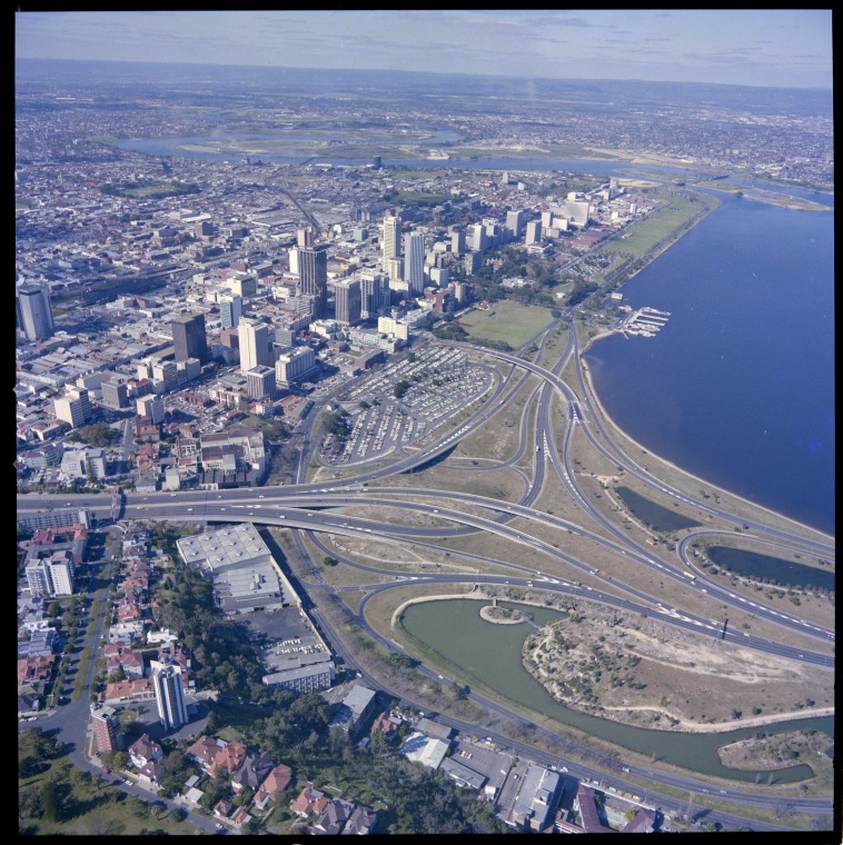 Aerial photographs of the City of Perth, 28 August 1978 - JPG 219.0 KB