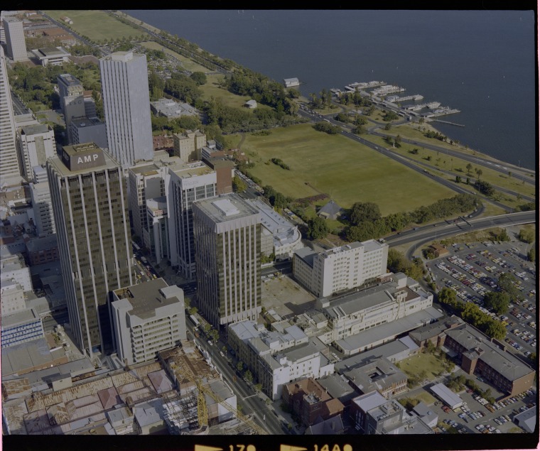 Aerial photographs of Perth CBD, 4 March 1981 - JPG 160.4 KB