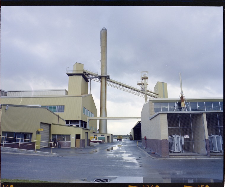 ACI glass bottle factory, 35 Baille Road, Canning Vale, 10 August 1981 ...