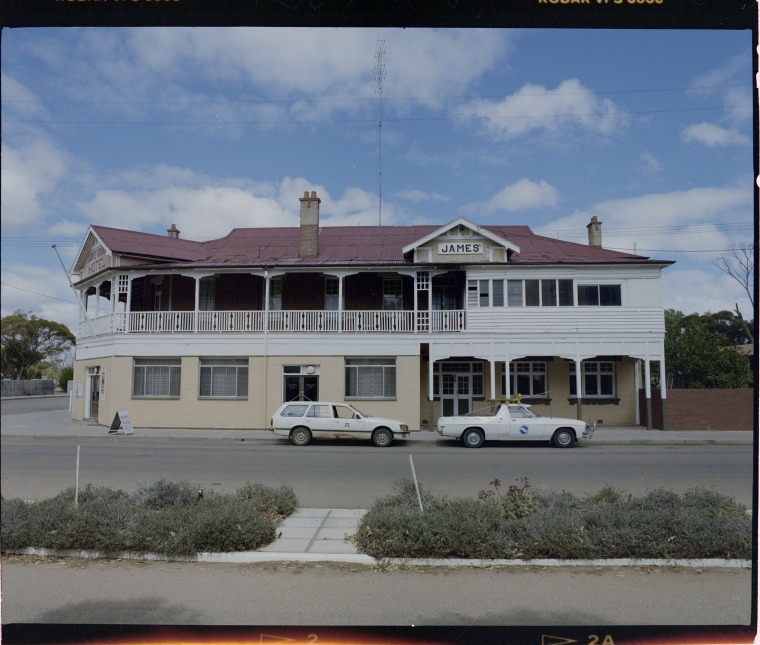 Lake Grace, 28 March 1984 - JPG 122.5 KB