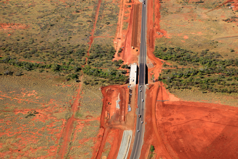 Aerial photographs of Gap Ridge, 23 April 2012 - JPG 293.5 KB