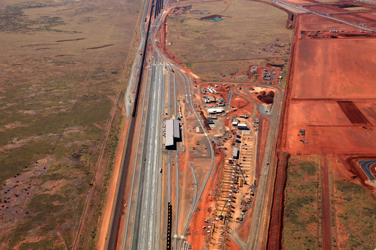 Aerial photographs of Gap Ridge, 23 April 2012 - JPG 259.0 KB