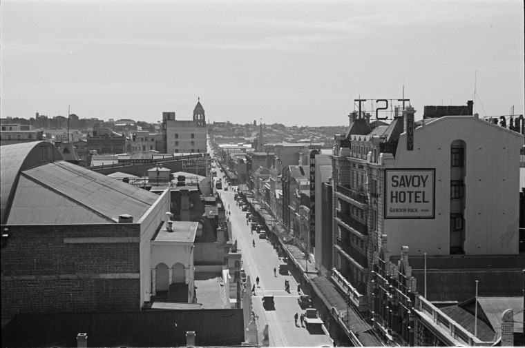 Perth from the Town Hall tower, October/November 1940 - JPG 102.5 KB