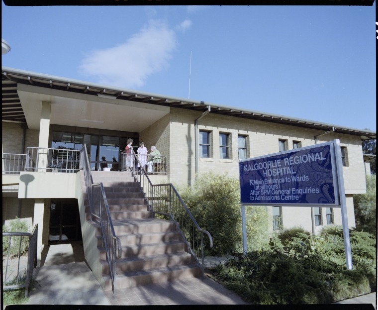 Kalgoorlie Regional Hospital, 10 June 1987 - JPG 126.7 KB