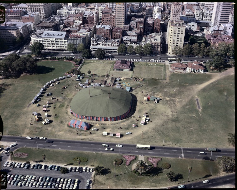The Great Moscow Circus of 1968 on the Perth Esplanade, January 1968 ...