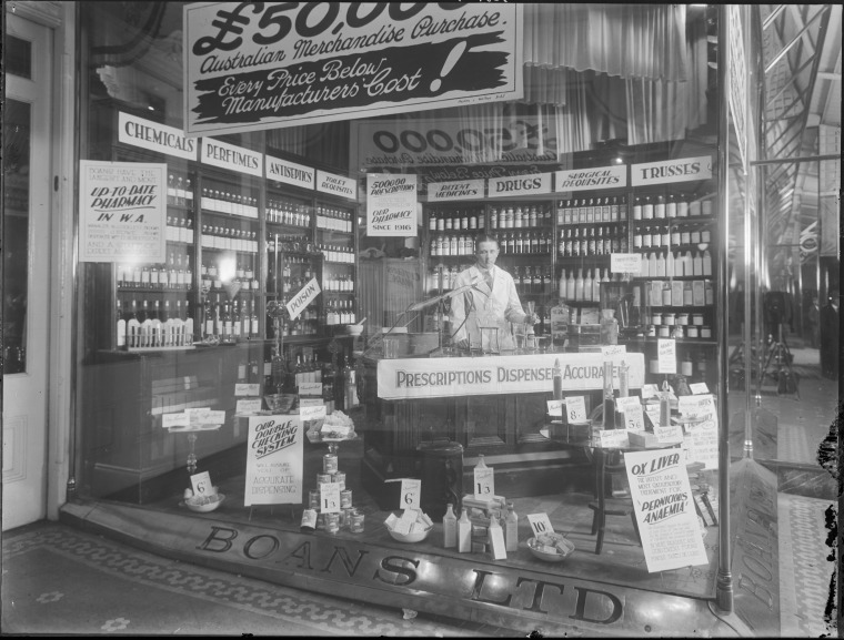 Boans Ltd pharmacy, Perth - JPG 130.9 KB