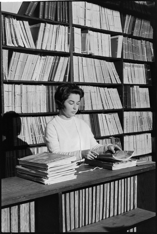 Pam Plummer filing serials at the State Library of Western Australia ...
