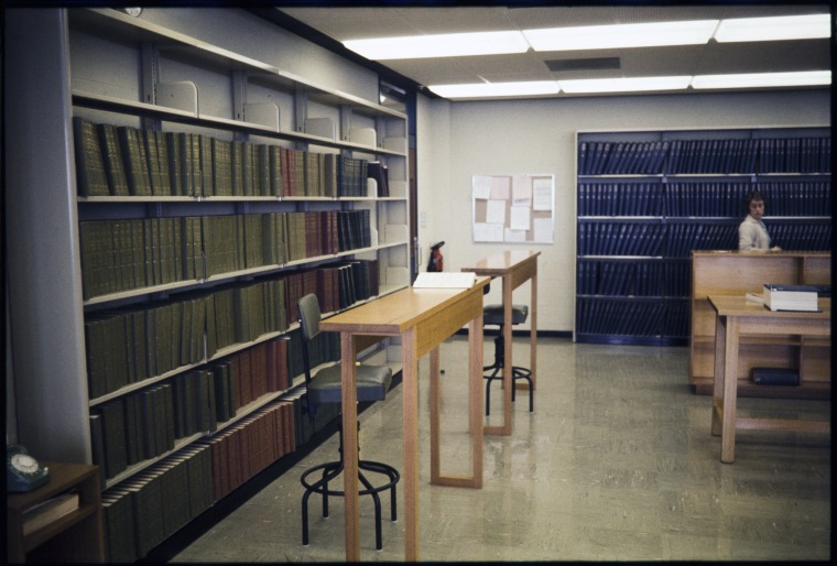 Flinders University of South Australia Library, June 1968 - JPG 99.7 KB
