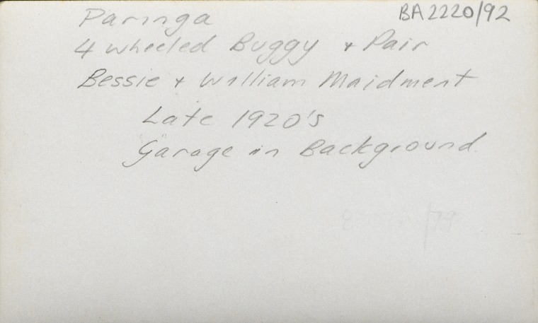 William and Bessie Maidment at Paringa farm in the late 1920s - JPG 57.8 KB