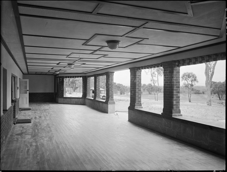 The new clubhouse of the Western Australian Golf Club, Yokine. - JPG ...