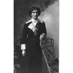 Images relating to the Rowe, Blight, Chappell and Stewart families.