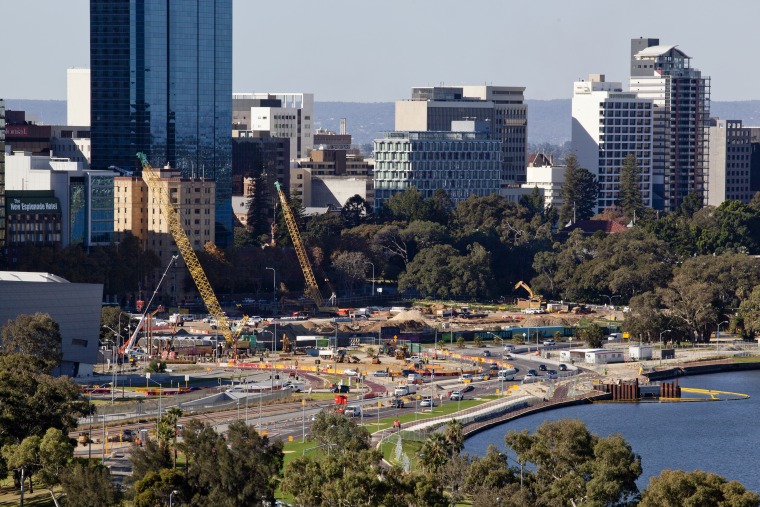 Elizabeth Quay construction underway, Perth, 24 May 2013. - JPG 161.4 KB