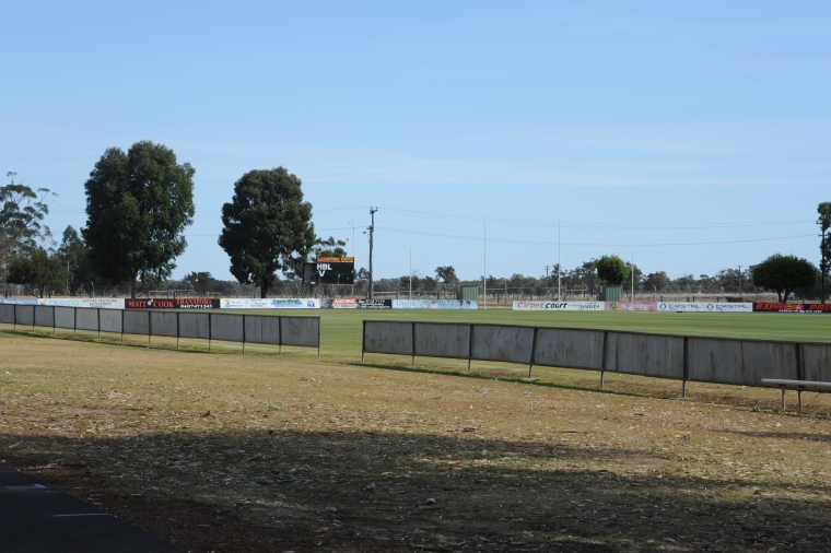 Brunswick Junction, 24 March 2012. - JPG 226.5 KB