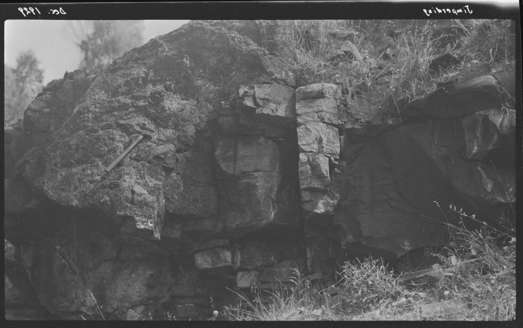 University geology excursion to Jumperding Valley, Toodyay, 18-20 ...