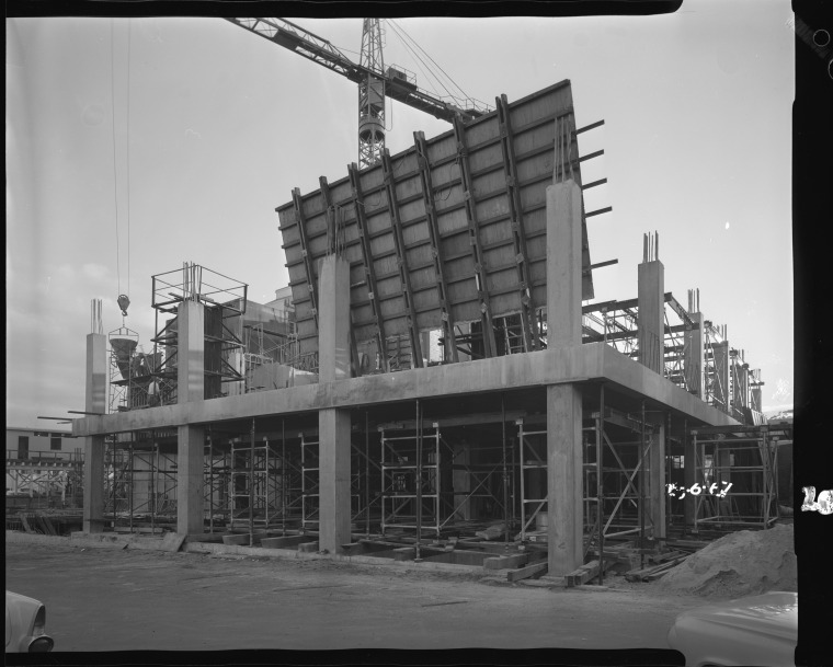 Construction of a new office building at 222 St George's Terrace, Perth ...