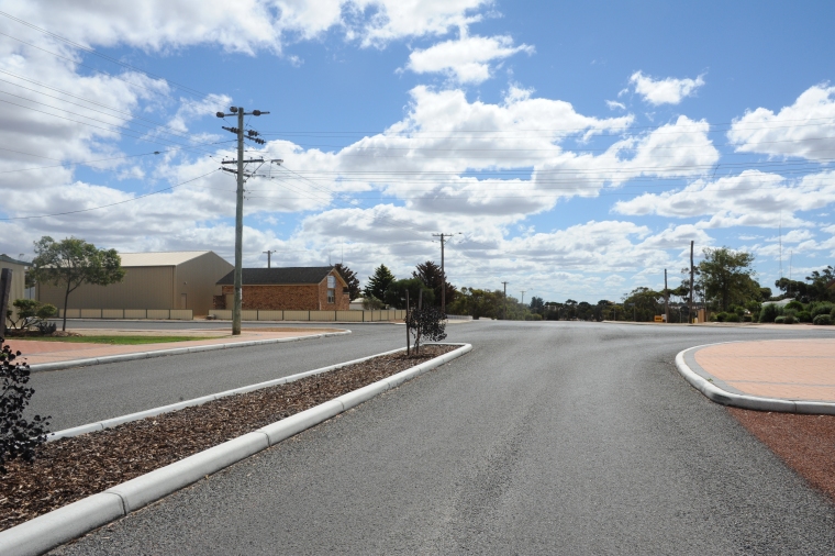 Jerramungup, 1 April 2012 : part one. - JPG 268.0 KB