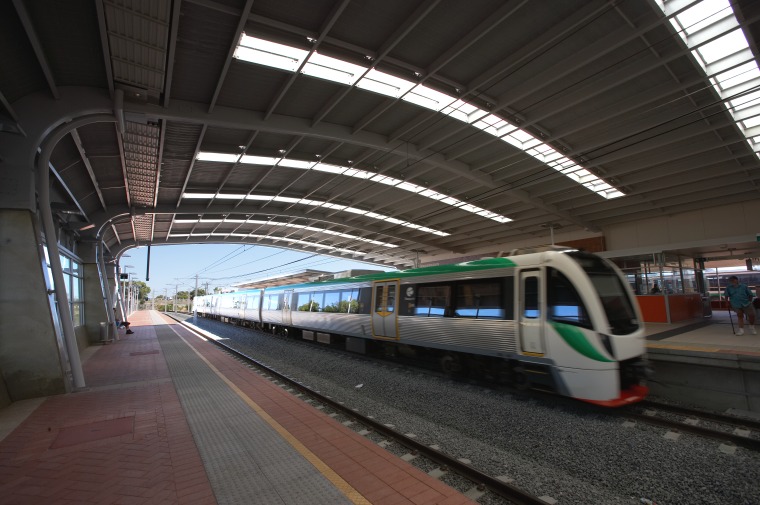 Rockingham Station, 14 February 2008. - JPG 108.8 KB