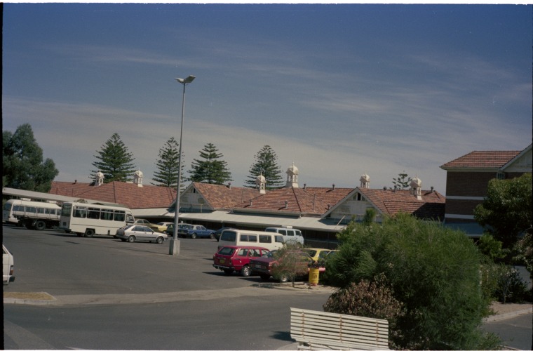Swanbourne Hospital, March 1985. - JPG 89.1 KB
