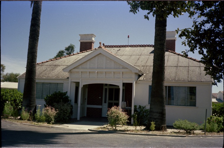 Swanbourne Hospital, March 1985. - JPG 122.4 KB