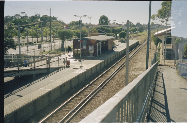 Maylands Railway Station, November 1984 and 1999. - JPG 131.3 KB