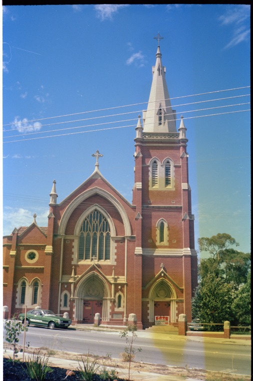 St Joseph's Catholic Church, Subiaco, October 1981. - JPG 108.7 KB