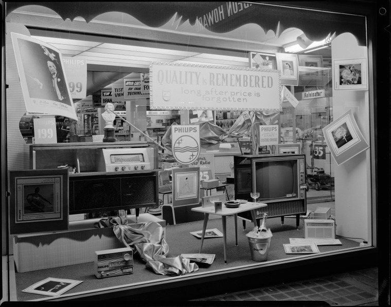 Window displays of Philips electrical products, Perth, 3 July 1962 ...