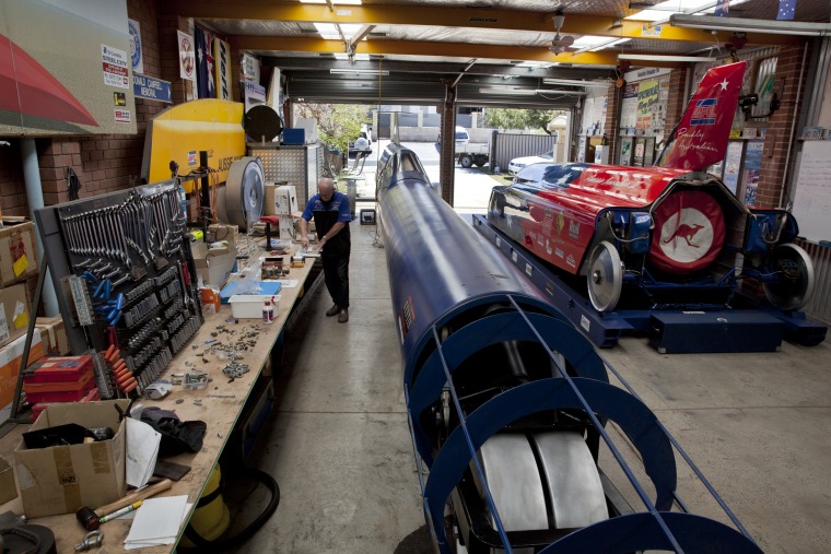 Rosco McGlashan, land speed record holder and the Aussie Invader 5R ...