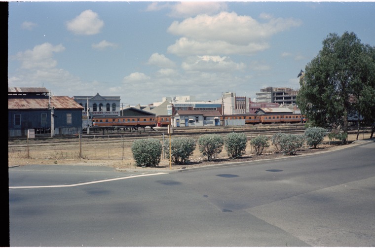 Roe Street, Perth and Northbridge : part one. - JPG 97.0 KB