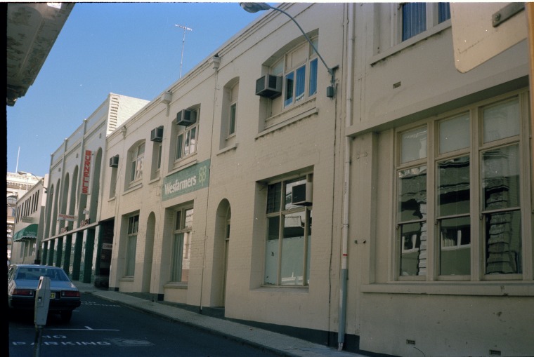 Queen Street, Perth. - JPG 92.4 KB