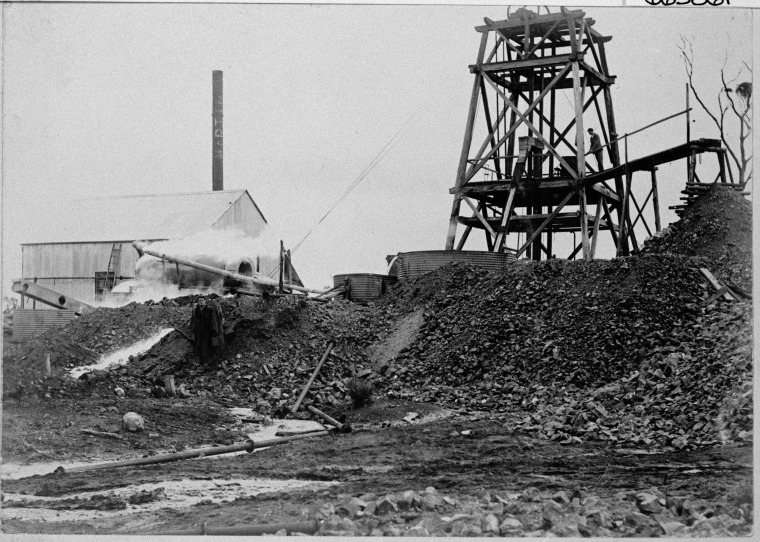 The Great Hanover Gold Mine, Coolgardie. - JPG 163.8 KB