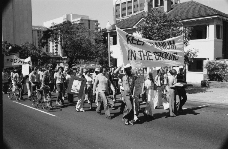 Anti-uranium mining protest march, Perth, 2 April 1977. - JPG 128.6 KB