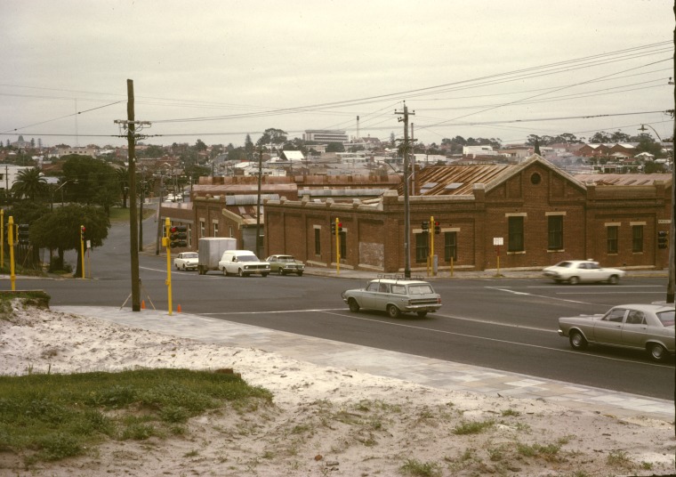 Loftus Street and Newcastle Street intersection, West Perth. - JPG 121.6 KB