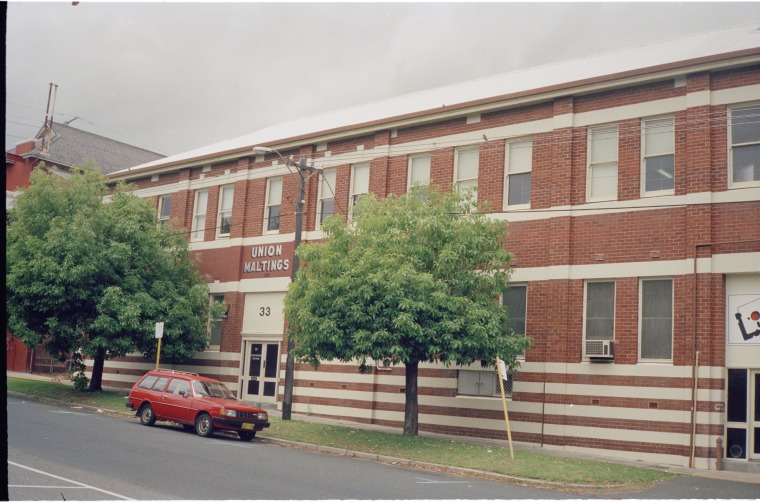 Stuart Street, Perth, February 1989. - JPG 120.1 KB
