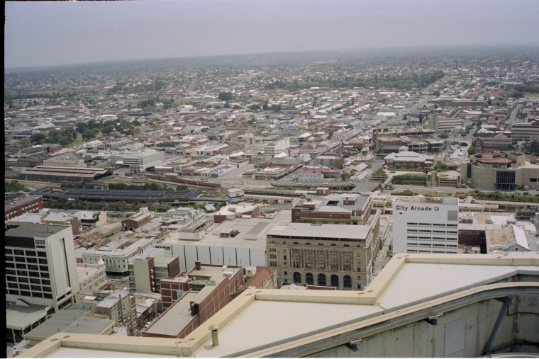 Perth from the 28th floor of Allendale Square, October 1982. - JPG 132.8 KB