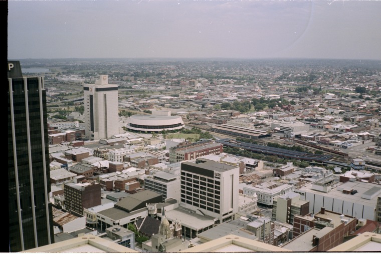 Perth from the 28th floor of Allendale Square, October 1982. - JPG 130.3 KB