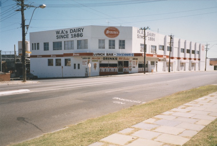 Browne's Dairy, Charles Street, North Perth. - JPG 99.2 KB