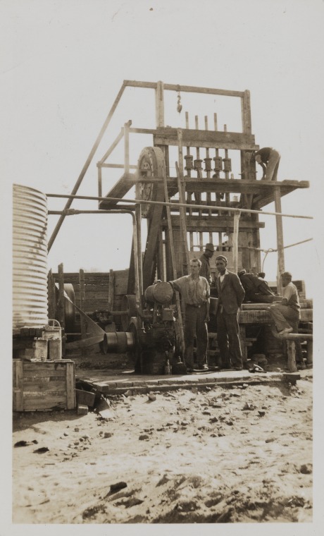 Fred Jackson and Archie Tucker at the nearly completed five head ...